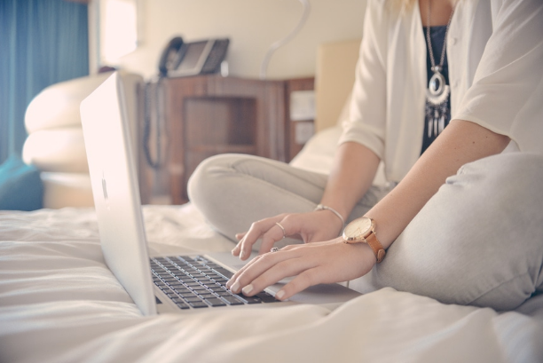 What Are The Most Popular Uses Of The Internet? - TechDaring.com